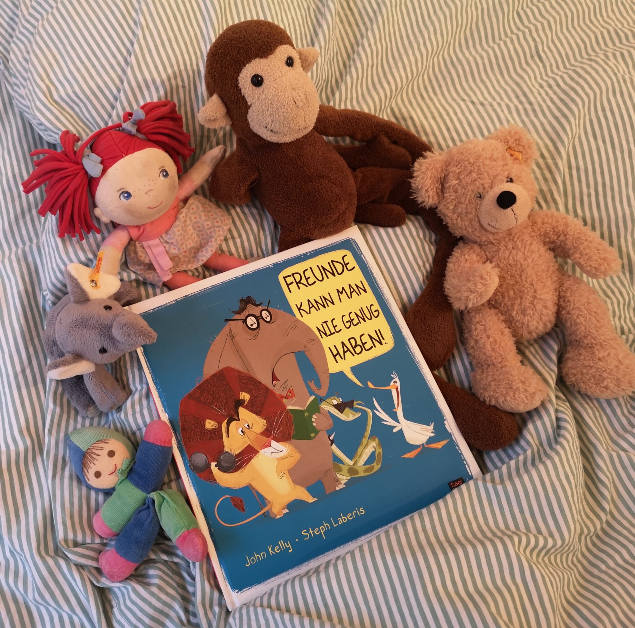 Freunde kann man nie genug haben! - John Kelly & Steph Laberis ...